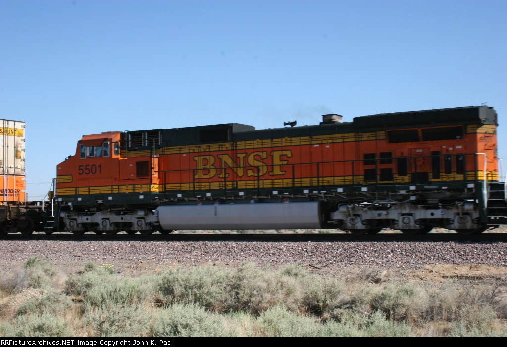 BNSF 5501